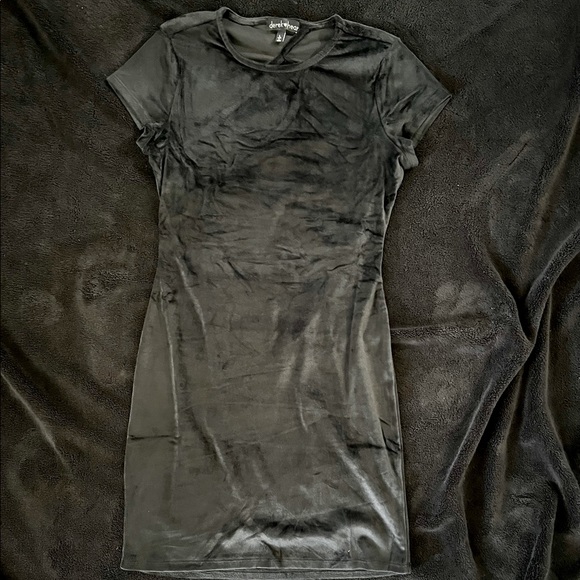 Derek Heart | Dresses | Derek Heart Crushed Velvet Open Back Body Con ...
